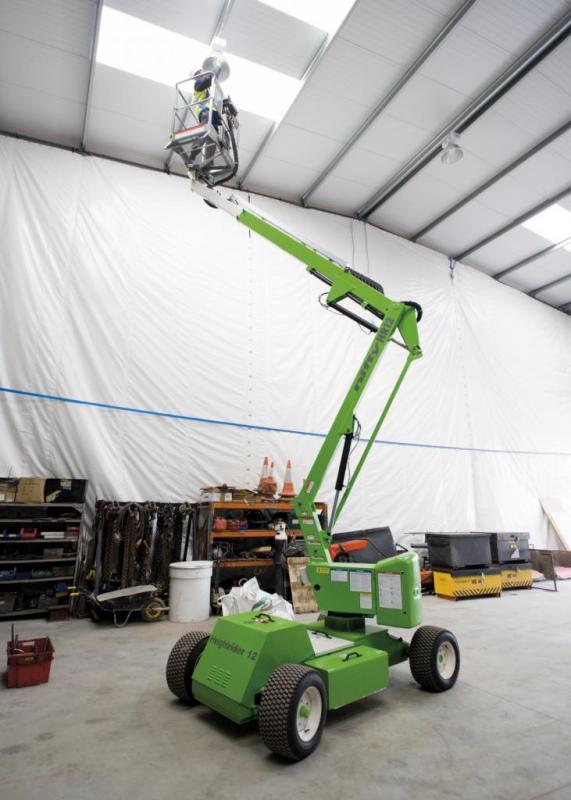 12m Self Propelled Boom Lift Hire | Nifty HR12 Cherry Picker | Chislett Hire