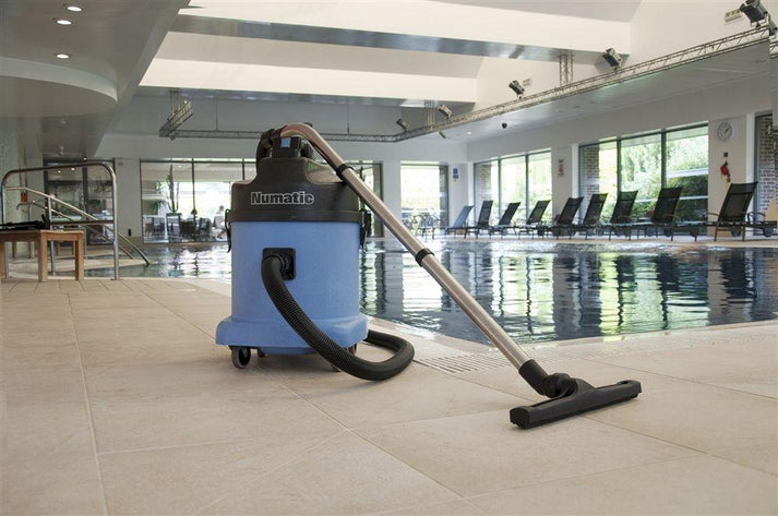 Neumatic WVD570 Wet And Dry Vacuum | Chislett Hire